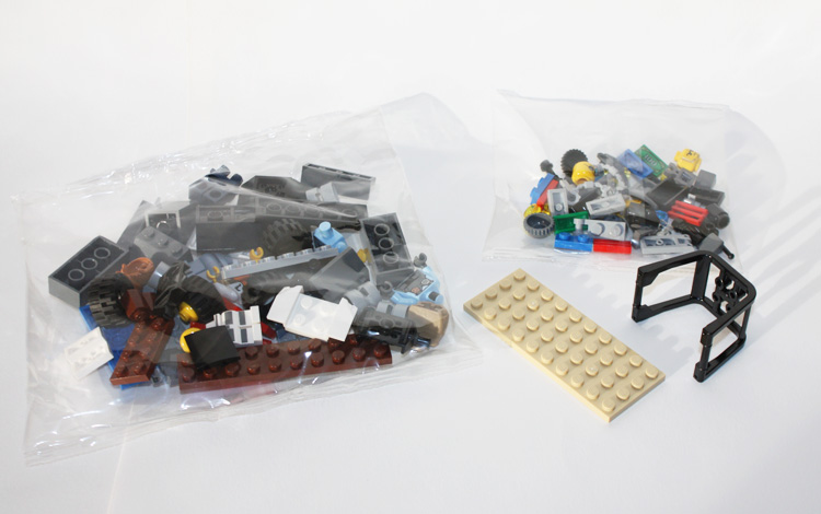 Review: LEGO City 60127 Prison Island Starter Set - Bouwsteentjes.info