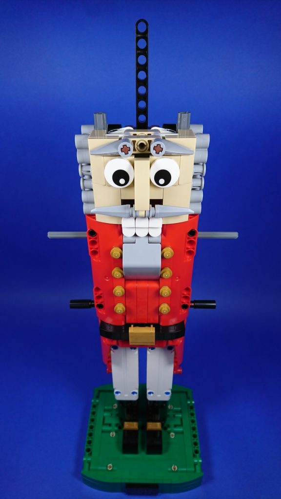 LEGO 4002017 Nutcracker review - Bouwsteentjes.info