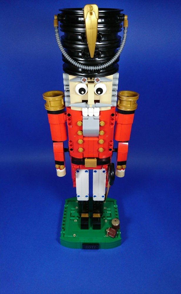 LEGO 4002017 Nutcracker review - Bouwsteentjes.info