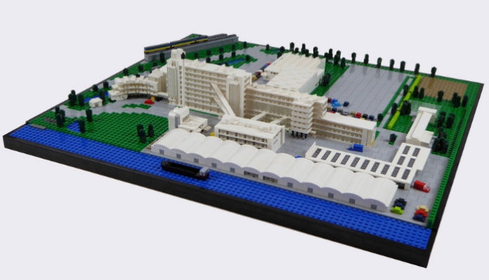 [MOC] LEGO Van Nelle Fabriek 2.0 - Bouwsteentjes.info