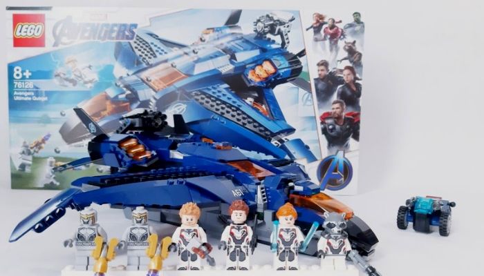 [Review] LEGO Marvel 76126 Avengers Ultimate Quinjet - Bouwsteentjes.info