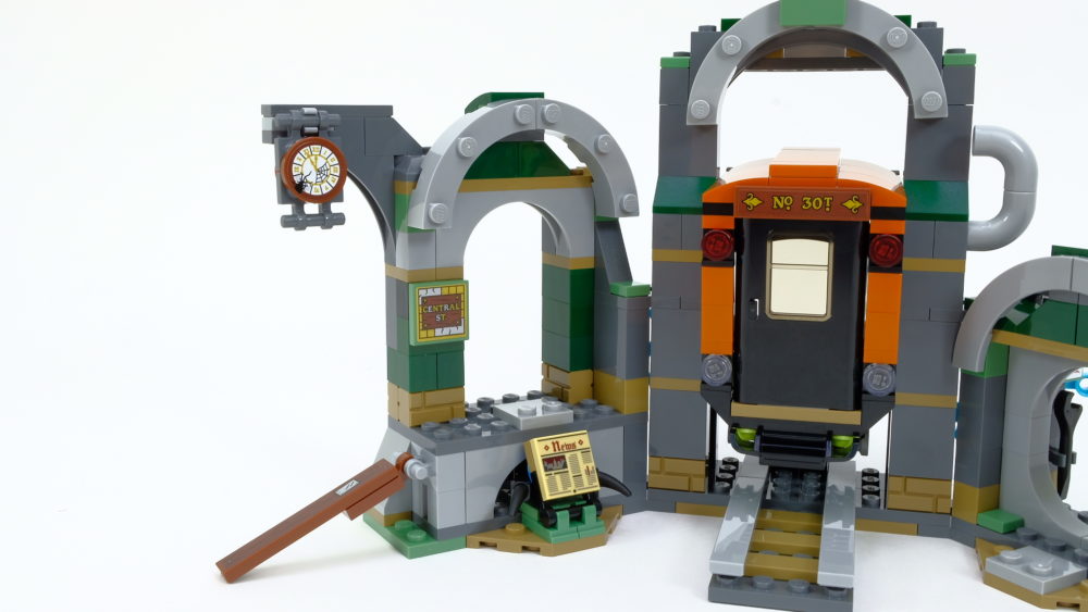 [Review] LEGO Hidden Side 70430 Newbury Subway - Bouwsteentjes.info